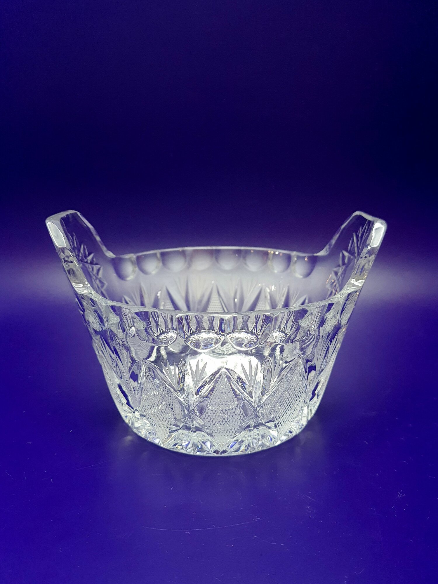 Винтажная хрустальная ваза конфетница Кадушка, рельефный узор,15 см, СССР, 70-80е