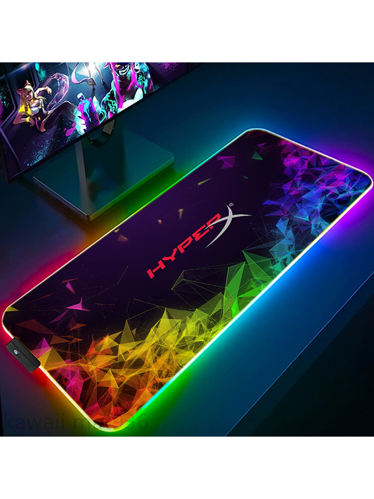 Игровой коврик HyperX HP Large Gaming Player, нескользящая основа, подсветка, прошитые края