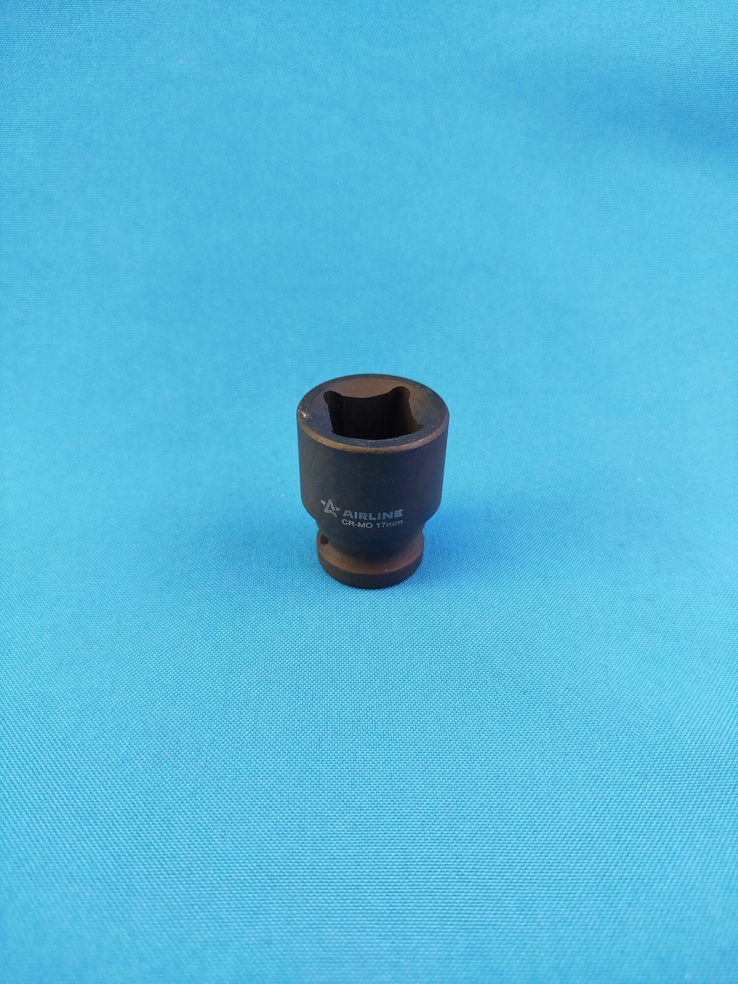 Головка торцевая ударная "AIRLINE" *17 (DR1/2", 6РТ, 40мм) четырехгранная