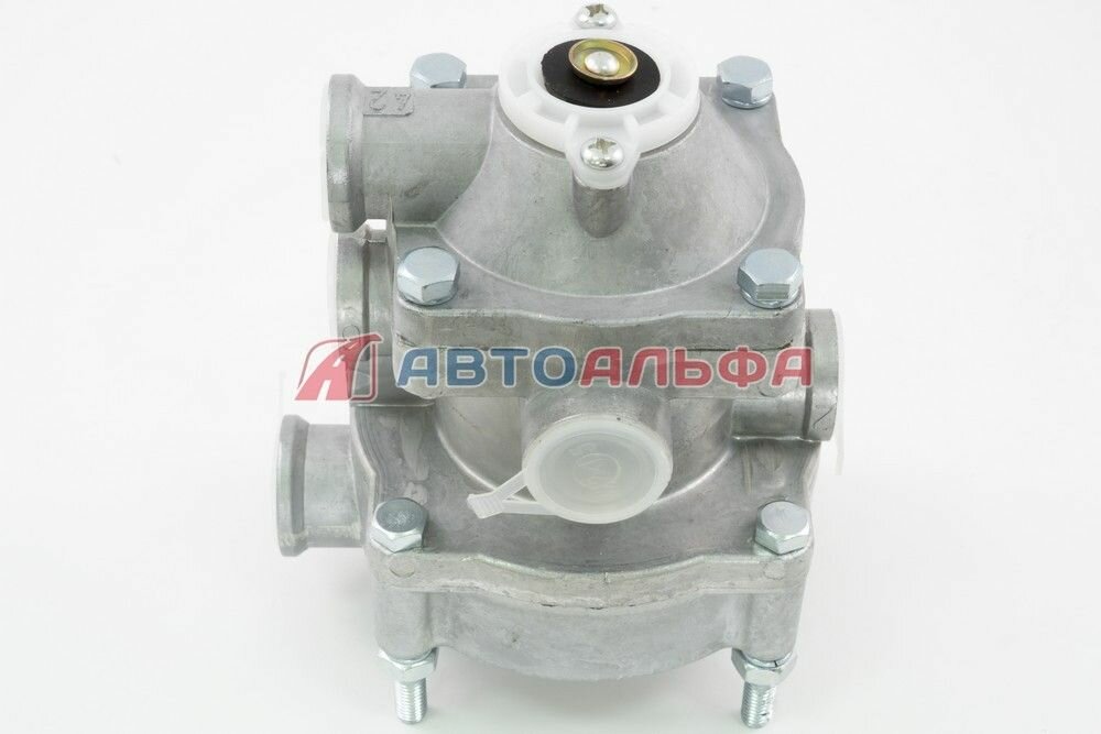 Клапан управления тормозами прицепа (КУТП-2) КАМАЗ, МАЗ, ЗИЛ