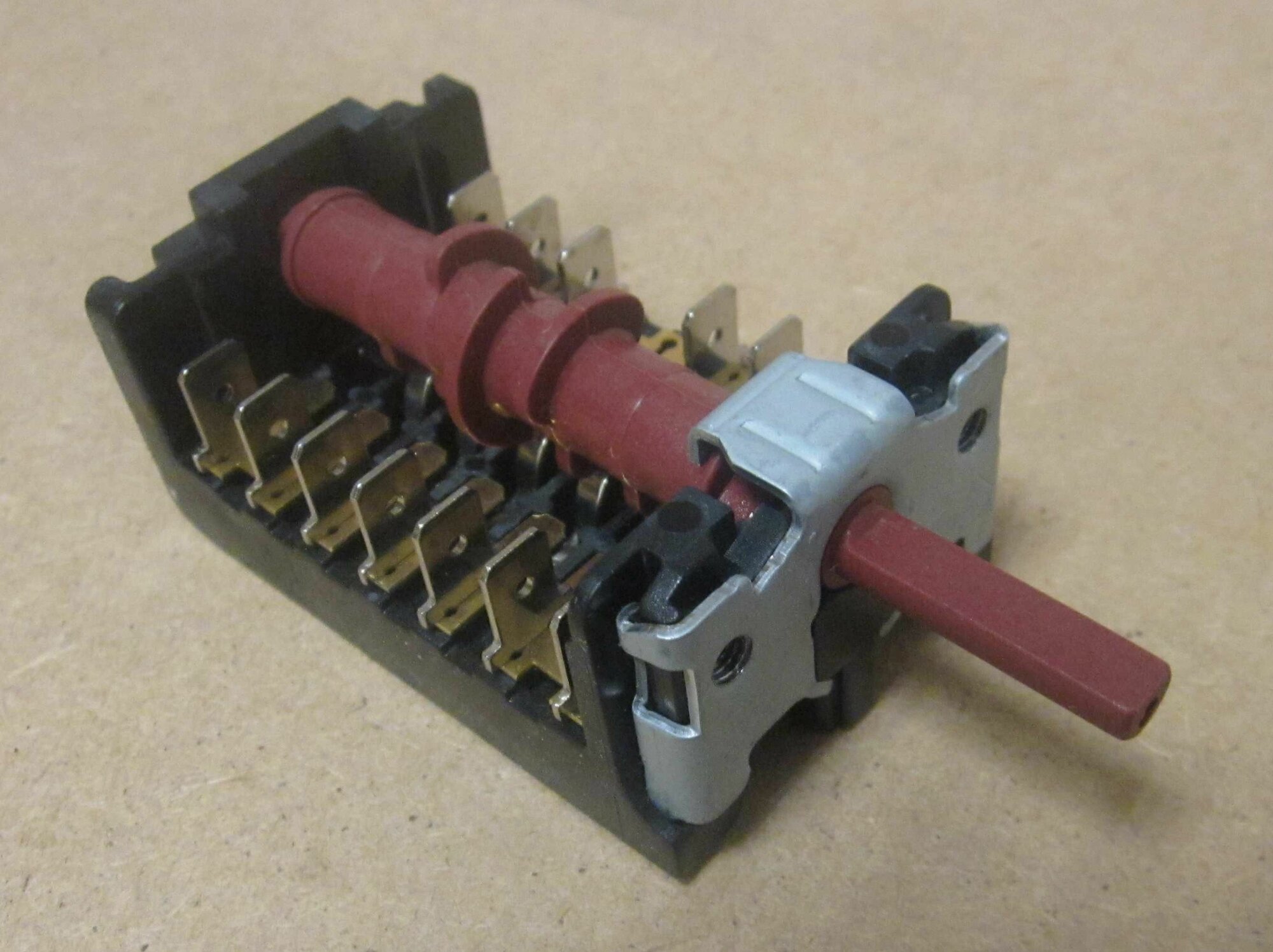 Переключатель 5 позиционный BEKO GOTTAK 7LA 850511 (263900055 / COK305AC)