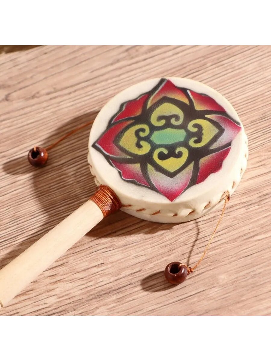 Маленький декоративный музыкальный инструмент