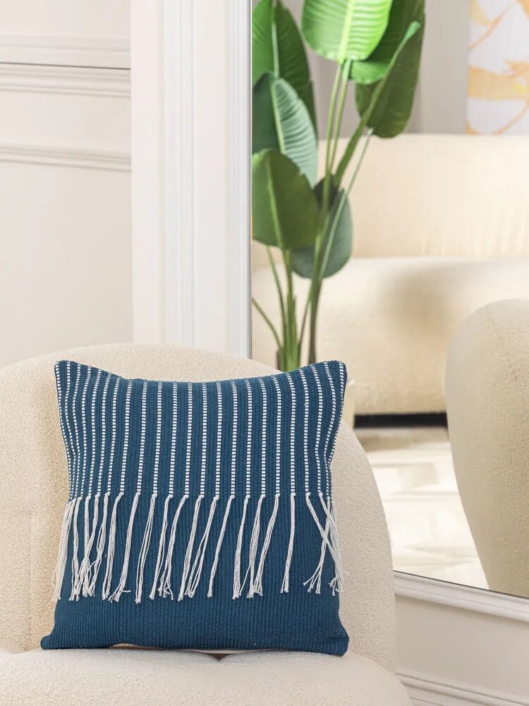 CHAI-RUSS Home Textile Подушка декоративная 45x45 см с аппликацией и бахромой