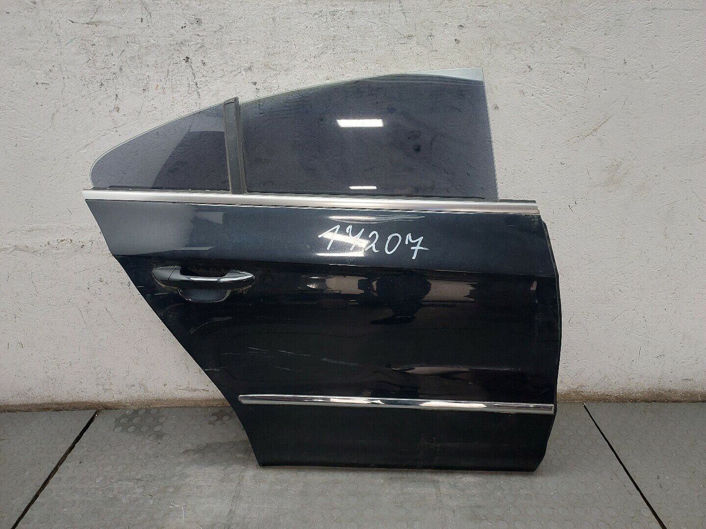 Дверь боковая (легковая) правая задняя Volkswagen Passat CC Б/У