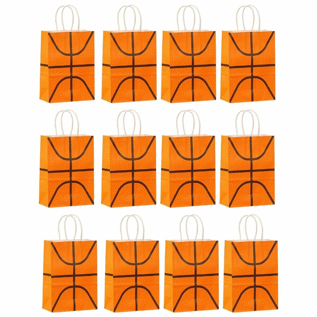 12 бумажных пакетов с футболом для детских праздников