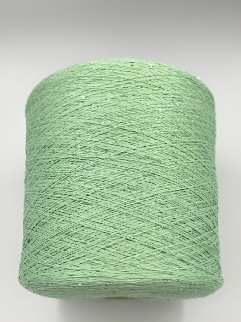 Пряжа Пайетки 2мм на хлопке 2мм на хлопке 2-145 светлая зелень с блестящими зелеными пайетками т1е (200г/1500м)