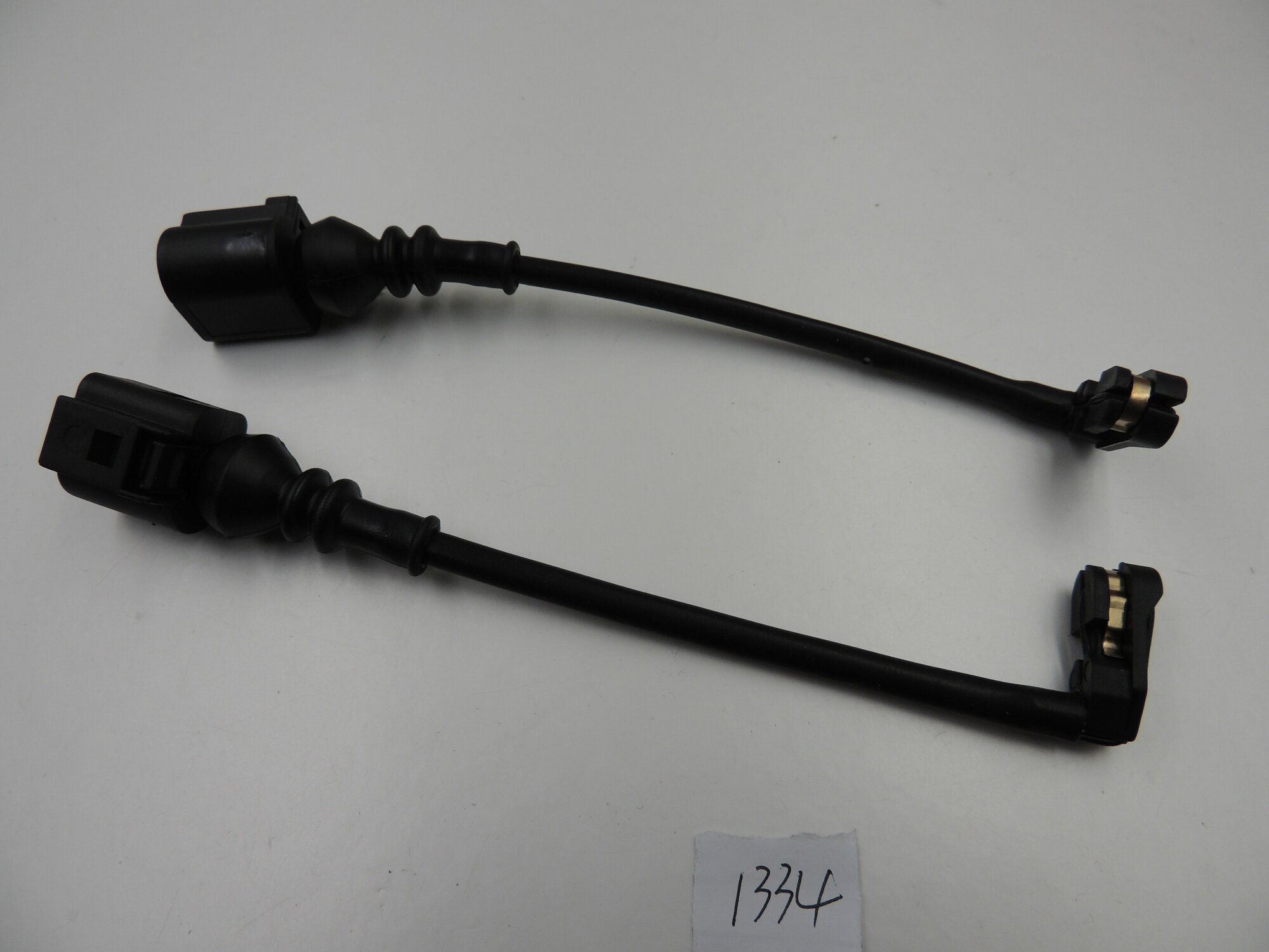 Датчик износа тормозных колодок 7LA615437 Volkswagen Audi