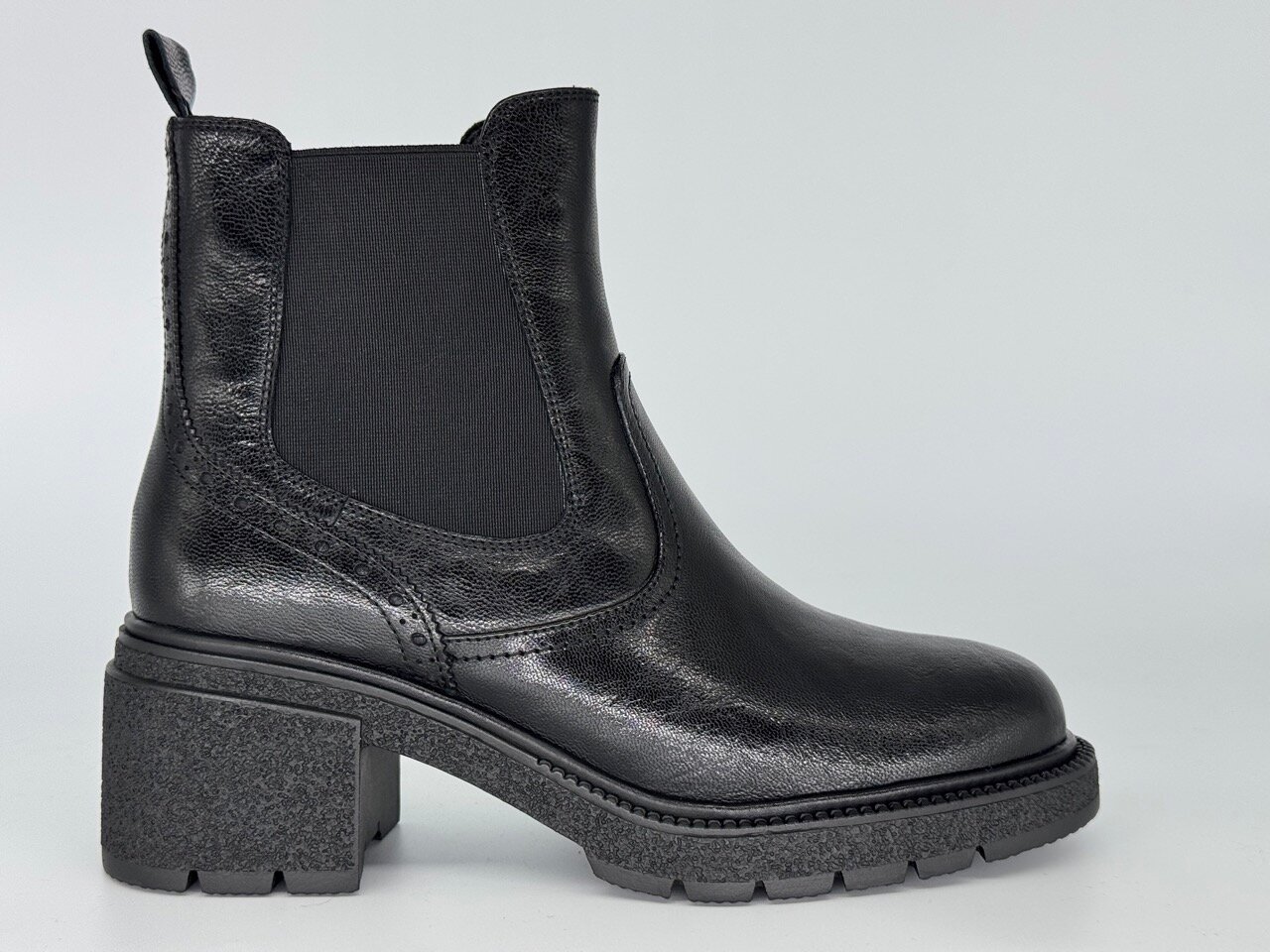 Ботинки челси