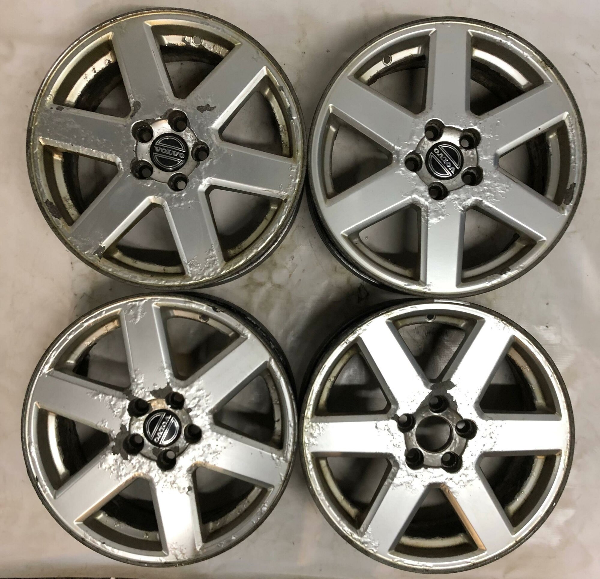 Колесные диски Volvo 17x7 PCD 5x108 D67.1 ET49 (оригинал)