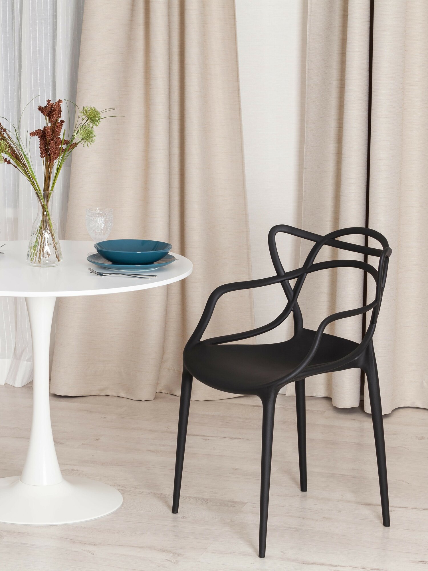 Стул для кухни со спинкой TetChair, пластик, 1 шт, черный