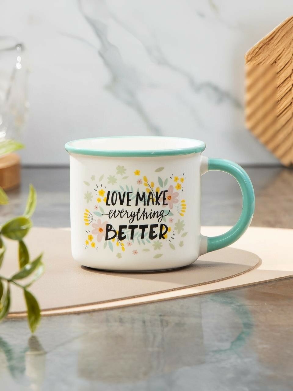 Керамическая кружка Весенние цветы 250 мл в подарочной упаковке, стильная чашка для чая и кофе, подарок на 8 марта