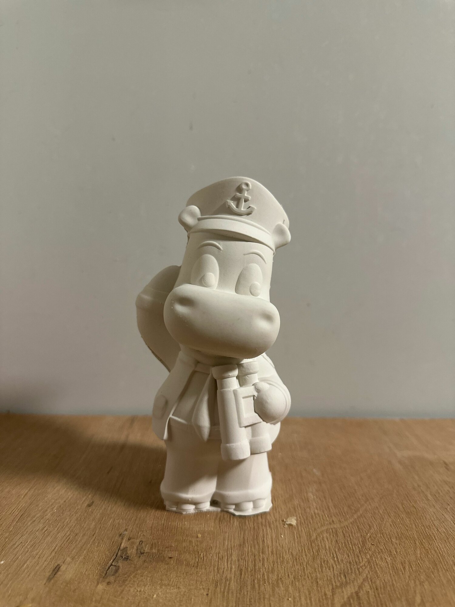 Бегемотик гипсовый Капитан Счастливый Бегемот