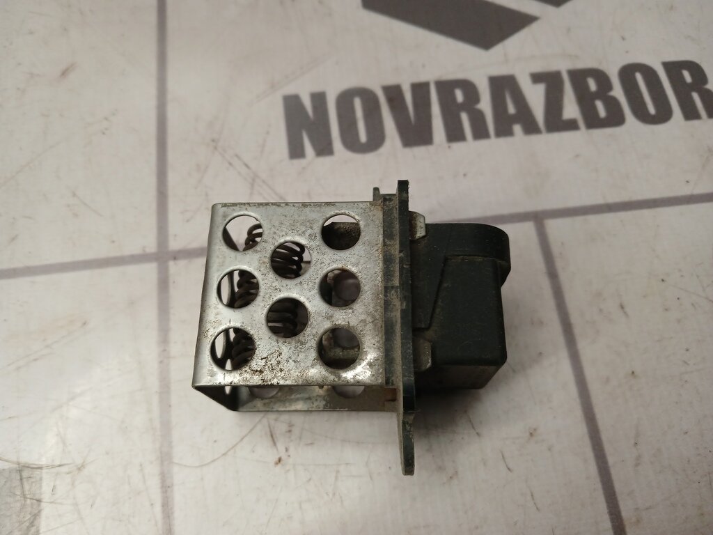 Резистор Renault Fluence 10-17