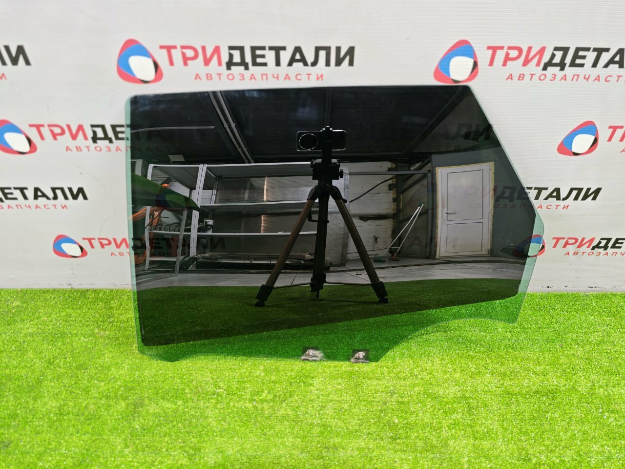 Стекло двери Renault Kaptur 1.3 H5H 2020 задн. лев. (б/у)