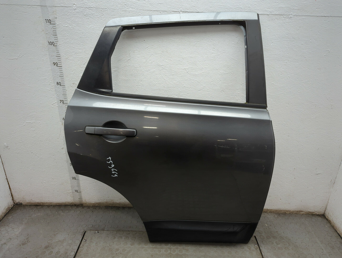 Дверь боковая (легковая) правая задняя Nissan Qashqai Б/У