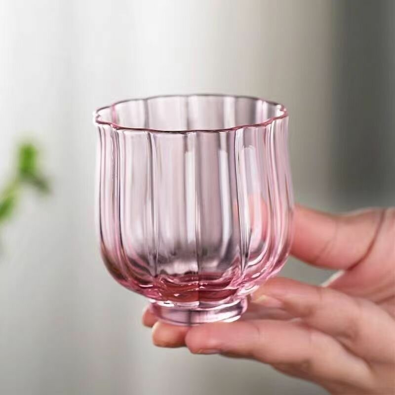 Новый розовый чайник в форме бабочки из высокоборосиликатного стекла с ручкой, подходит для домашнего использования, устойчив к высоким температурам, с изогнутой ручкой для заваривания чая.