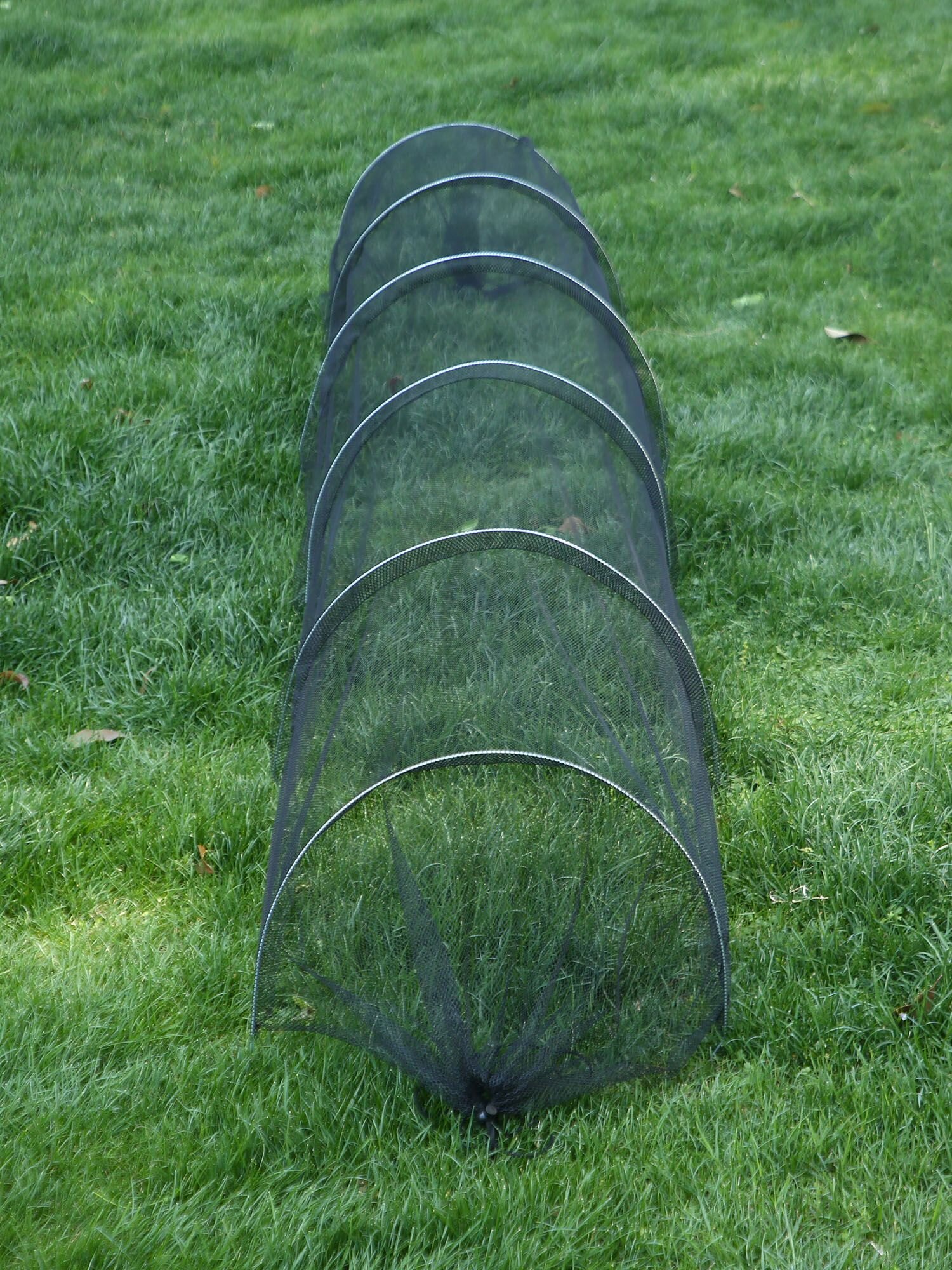 Парник, теплица арочная 3х0.45х0.45м, Пластик