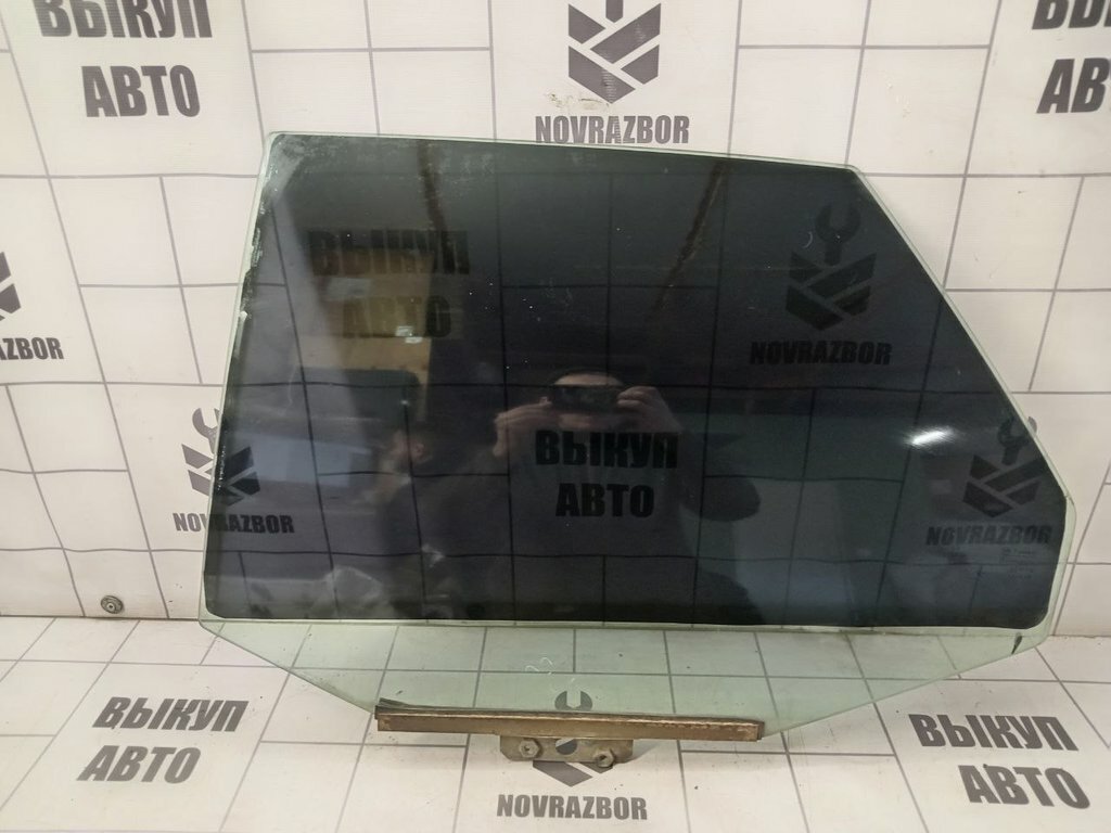Стекло двери задней левой LADA Priora 2008-2018