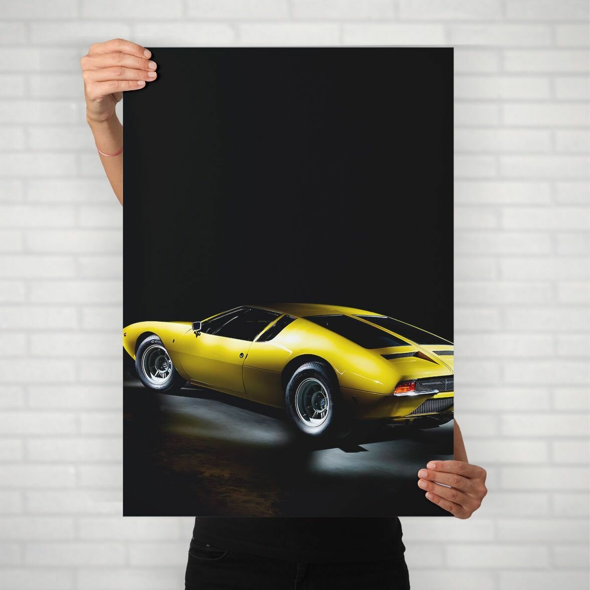 Плакат на стену для интерьера Спорткар (De Tomaso Mangusta 2) - Постер по спортивным гоночным машинам автомобилям формата А2 (42x60 см)