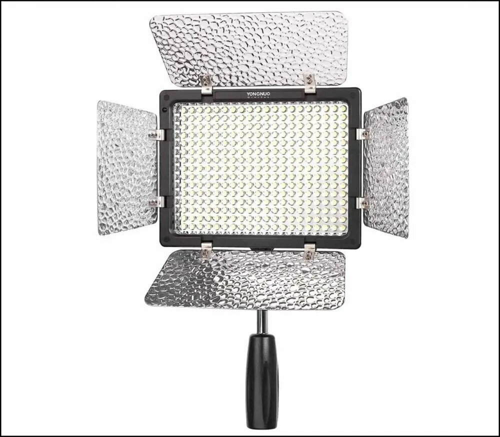 Осветитель Yongnuo YN300 III LED светодиодный, 3200 / 5500 K, 2280 лм