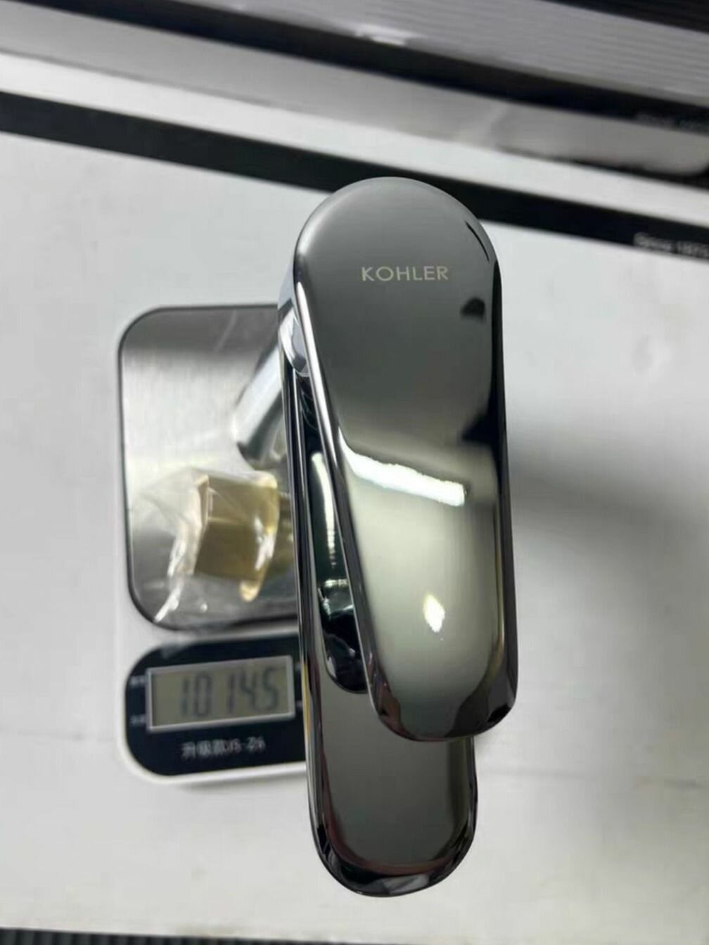 Смеситель для горячей и холодной воды "Без бренда", серебристый, латунь, 1200 г