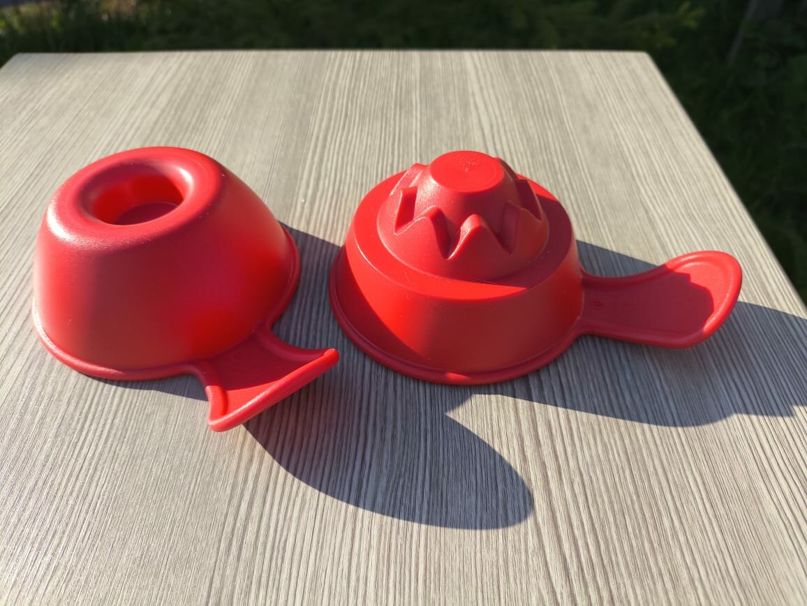 TUPPERWARE Формы "Гурмэ" для подачи салатов, набор из двух штук, красного цвета