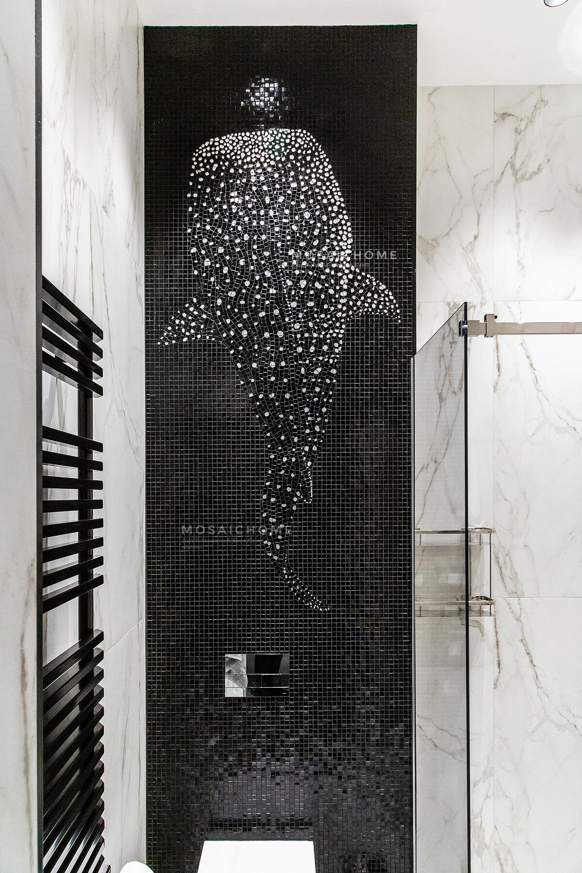 Панно из мозаики MosaicHome "Китовая акула" Н175,5см х 95см для ванной, хамама. Художественное, ручная работа