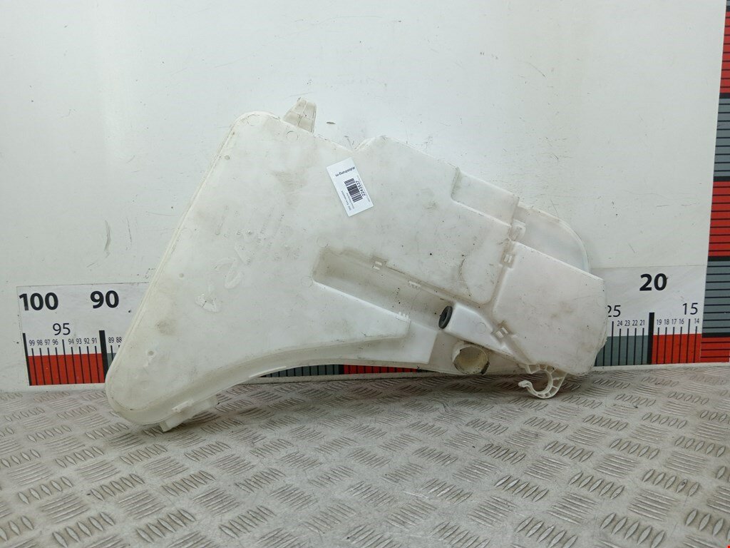 Бачок омывателя BMW 5-Series (F07/F10/F11/F18) 61667269667 арт. 2243537