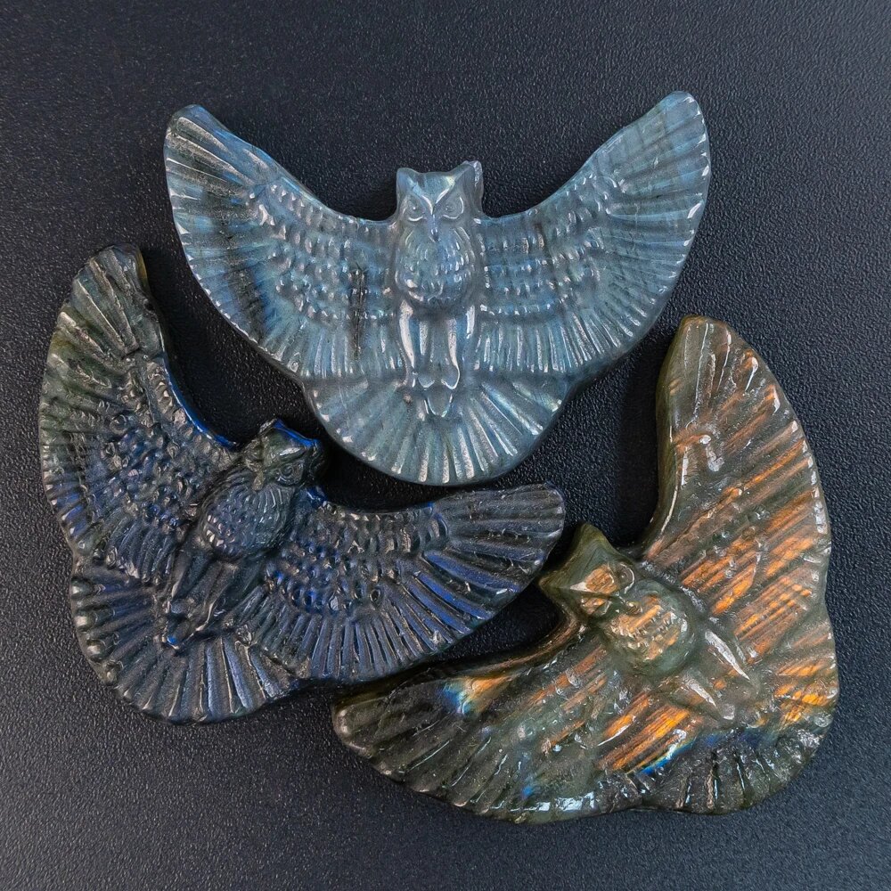 Лабрадорит подвеска сова синяя вспышка 32x49x9 мм