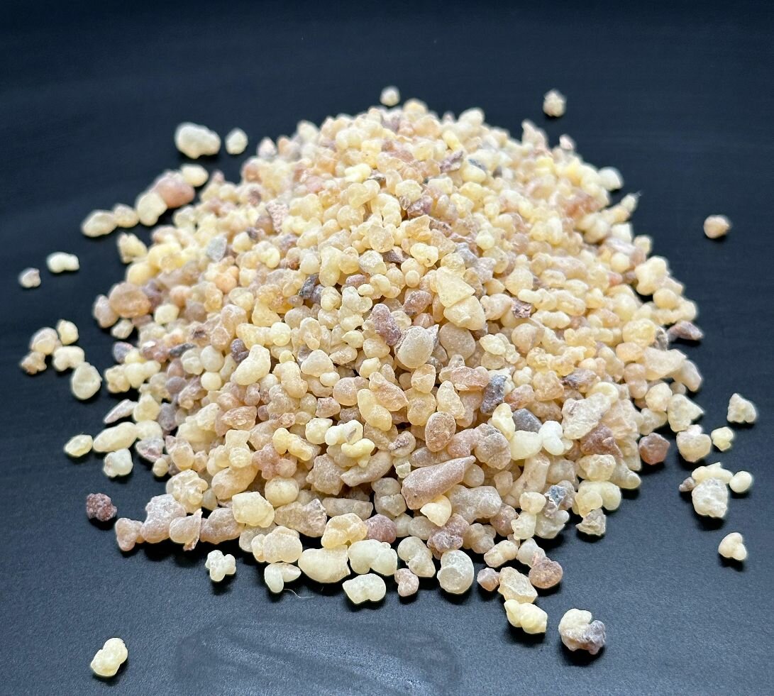 Смола Олибанум (мелкий) (1 кг)