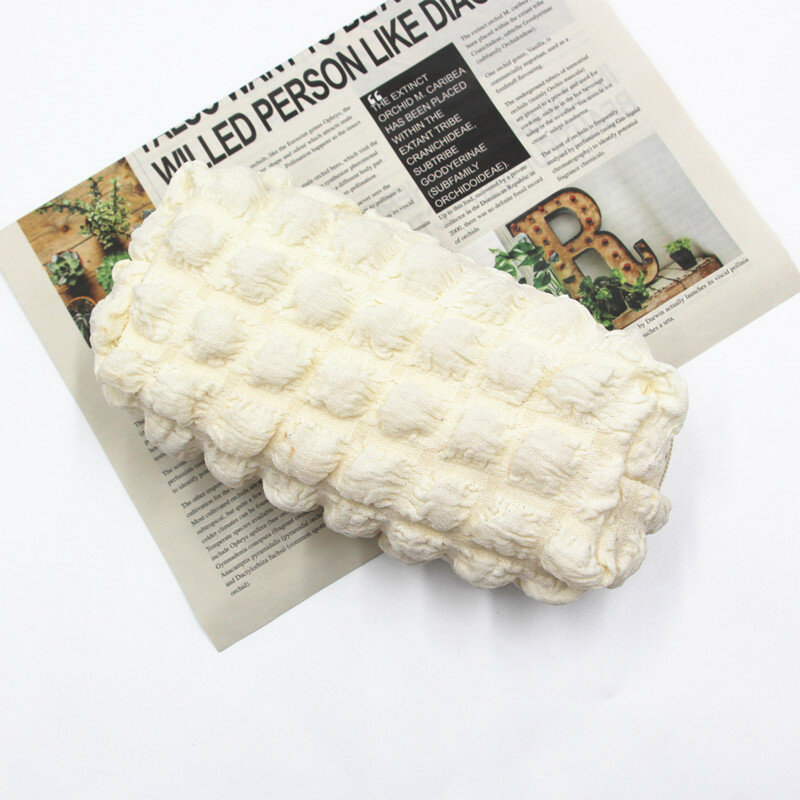 Косметичка пузырчатый узор мягкая из прочного полиэстера для женщин и подростков бежевый