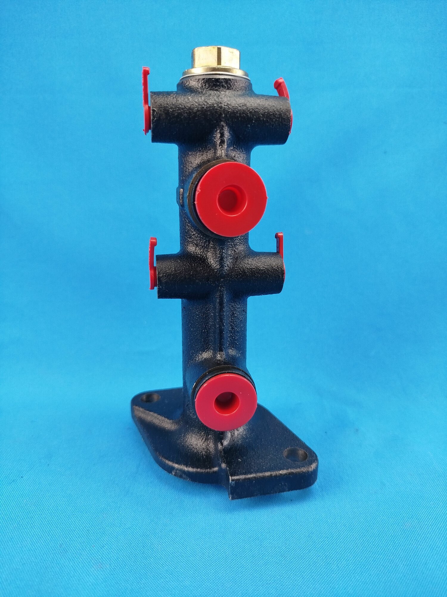 Цилиндр тормозной главный "FENOX" для автомобилей ВАЗ 2108-15 чугун, без бачка