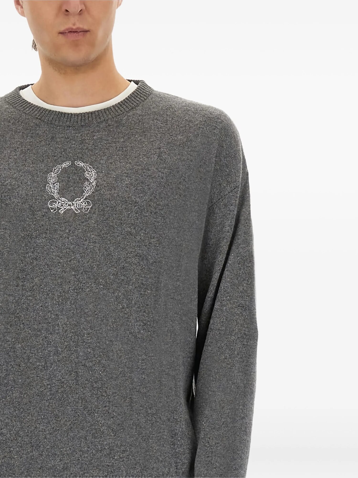 Свитер MOSCHINO Embroidered crew-neck sweater, размер 48, , серый — фото 1