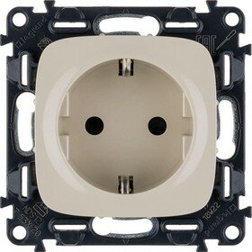 Розетка 1-м СП Valena Allure 16А IP20 250В 2P+E защ. шторки безвинтов. клеммы с лицев. панелью механизм сл. кость Leg 753820. Блистер
