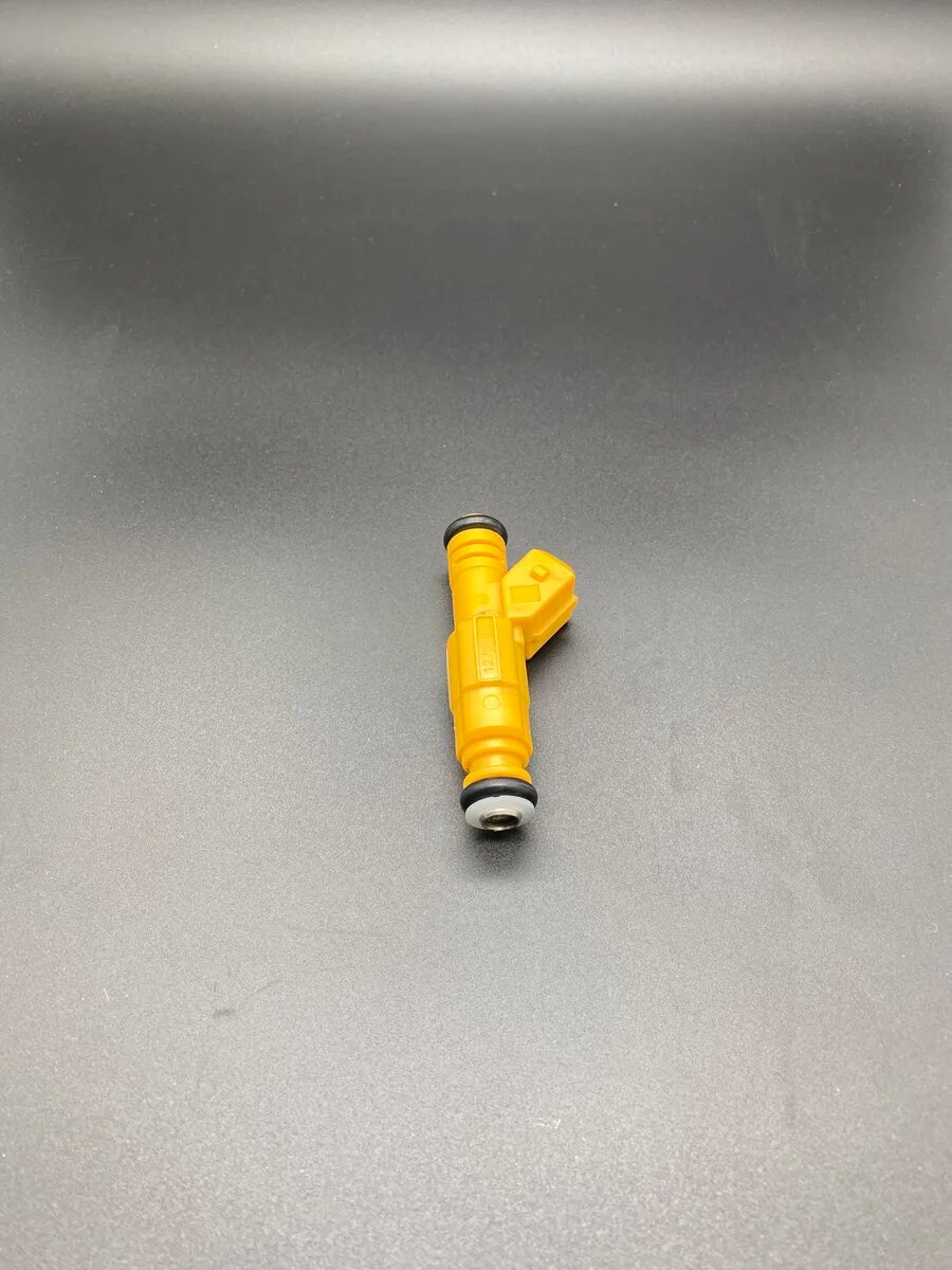 Форсунка топливная Новое Cargoparts