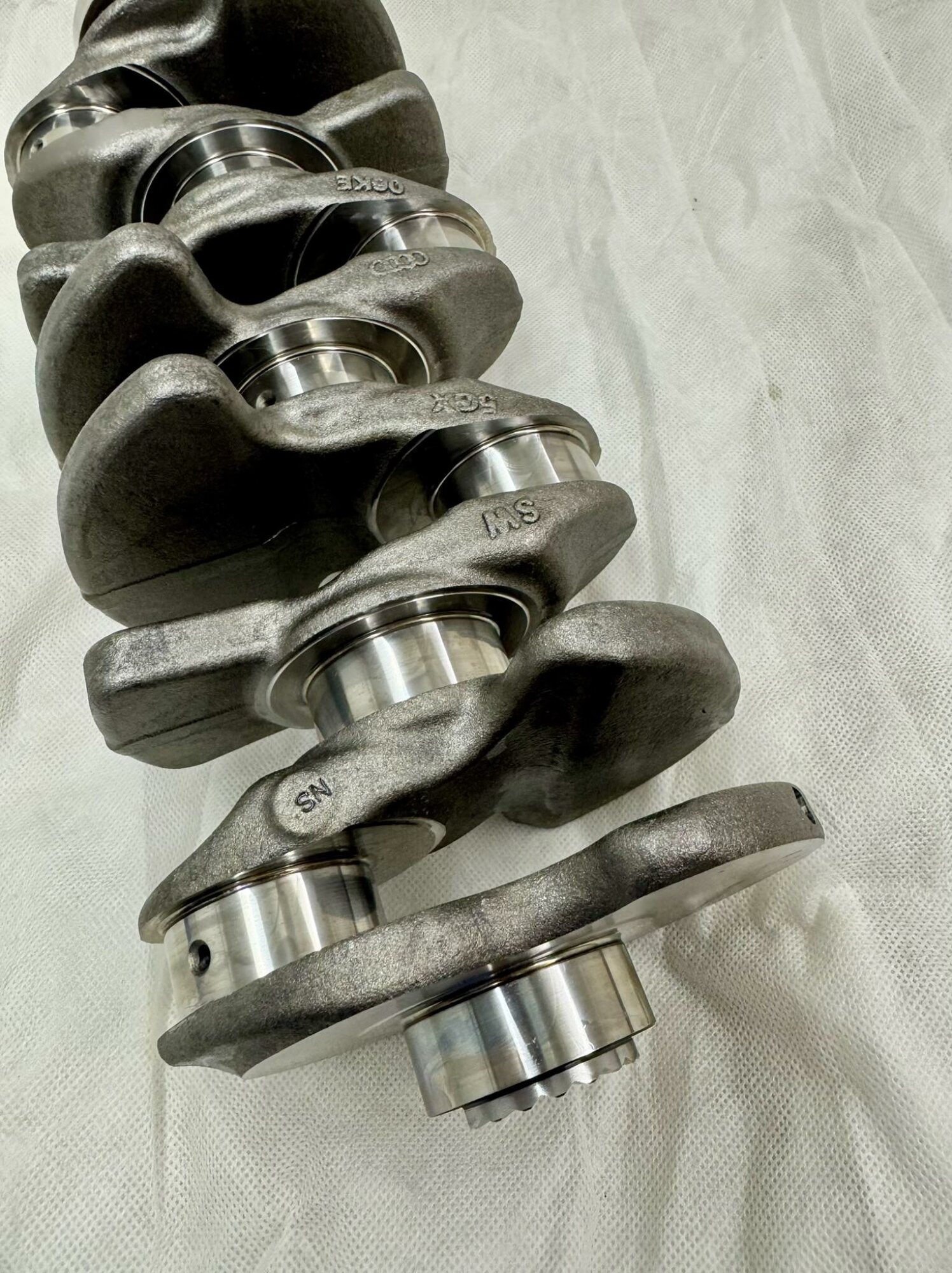 Коленвал оригинал 06D105101 VAG Audi VolksWagen Skoda Seat закаленный