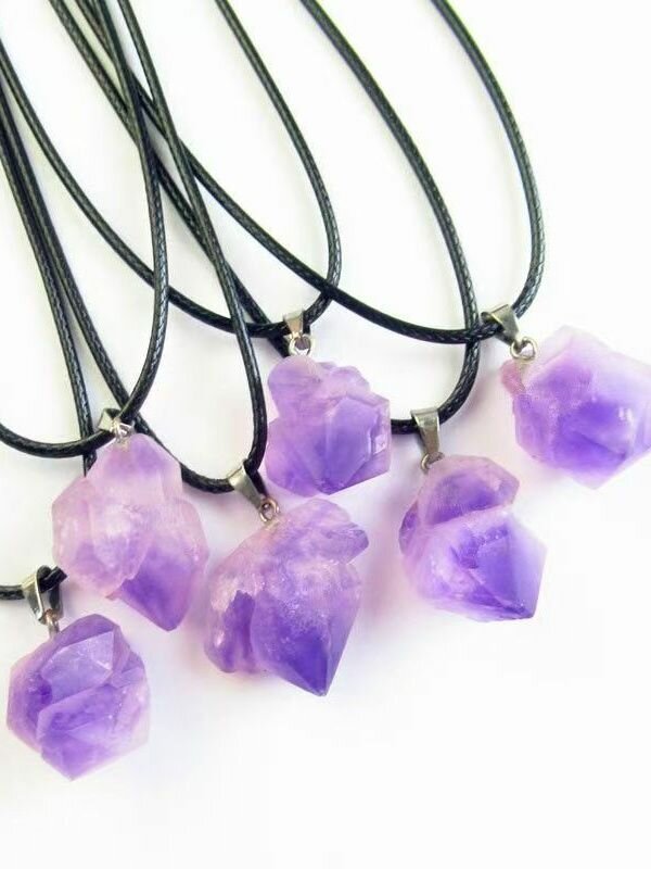 Кулон из натурального аметиста - фиолетовый кристалл для защиты и снятия тревоги