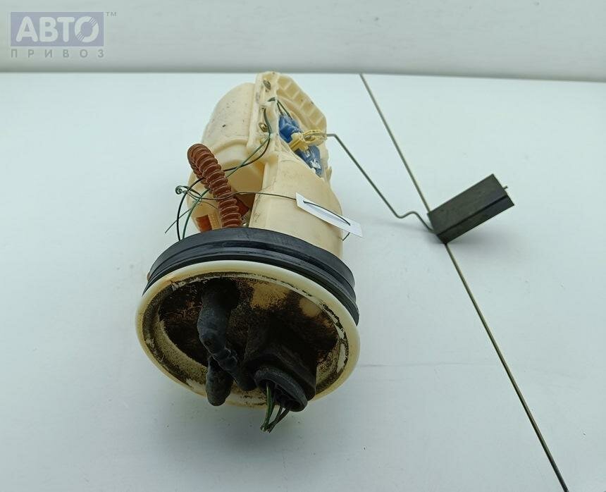 Насос топливный Volkswagen Passat B5+ (GP)