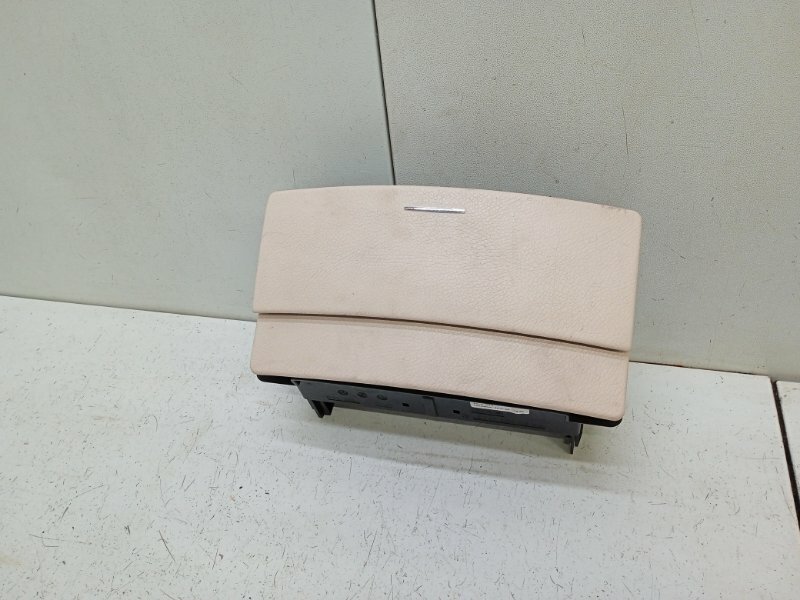 Б/У Мерседес-Бенц W221 Бардачок Mercedes-Benz S-Class 2006 W221 200614 MERCEDES-BENZ арт. A2216800834