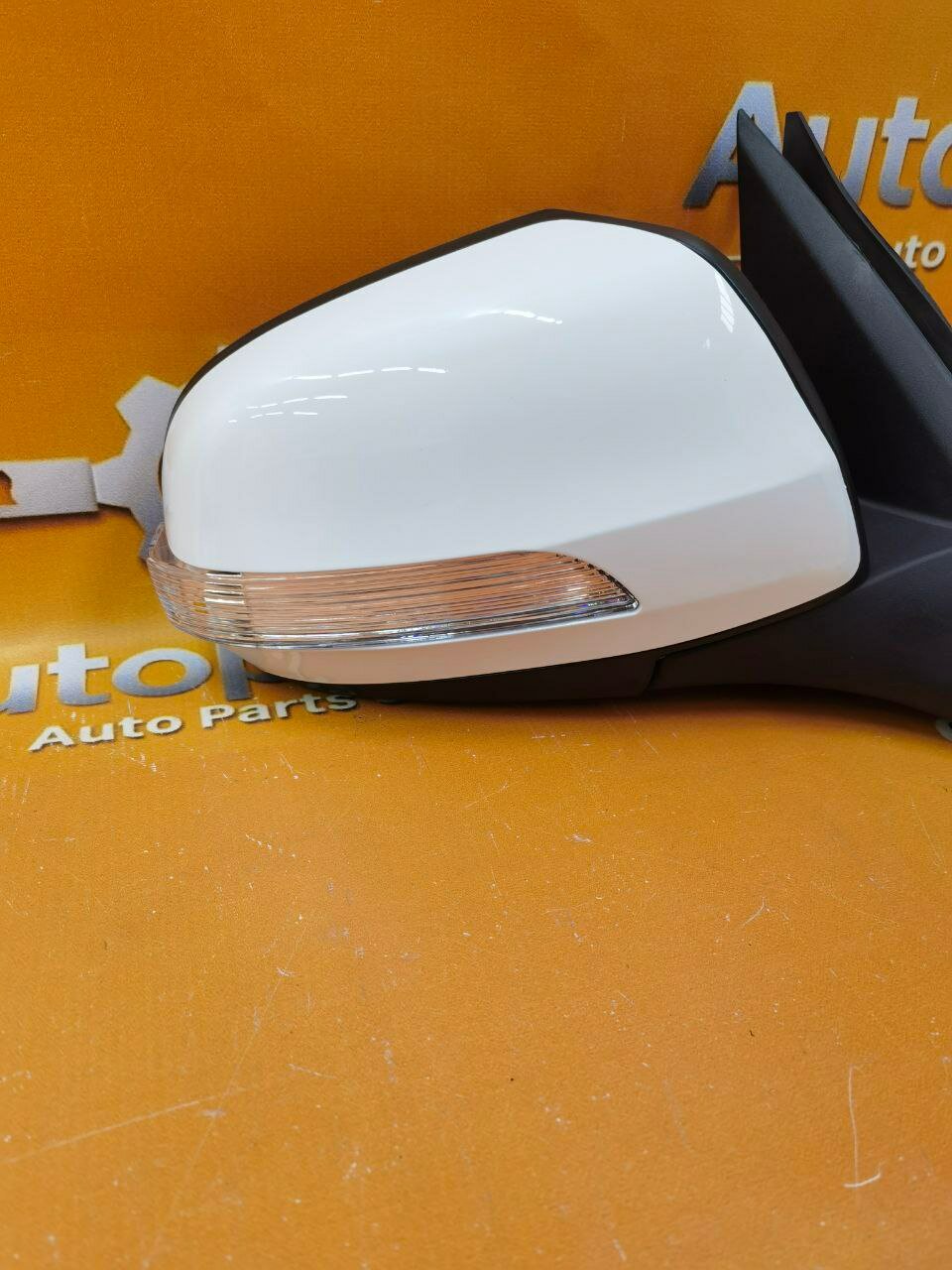 Зеркало правое боковое с поворотником и обогревом Грейт Волл Ховер Great Wall Hover H3, H5