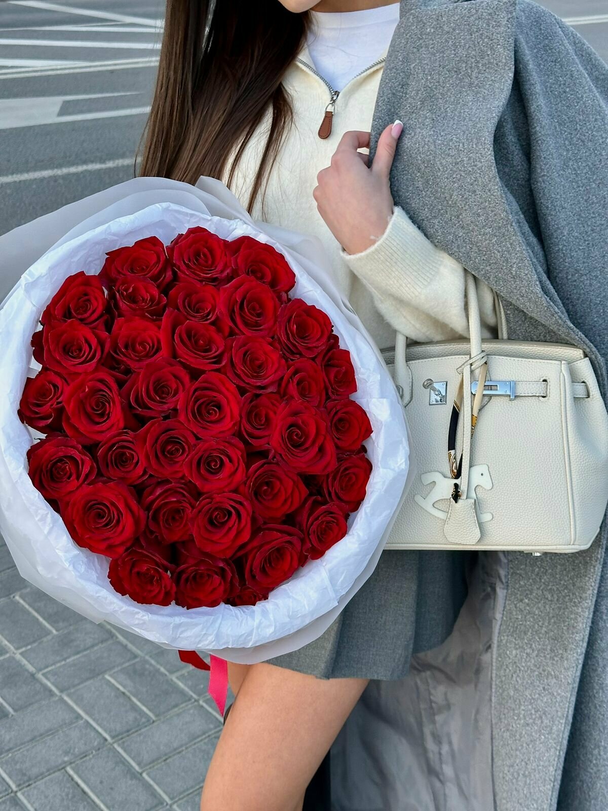 Букет Liana Flowers "Шарм любви", розы, 25 цветов, высота 40 см