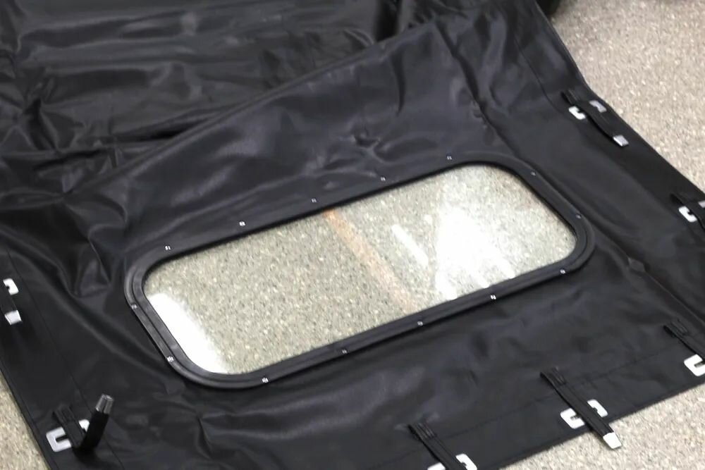 Тент ГАЗ-69 А (5 мест) со стеклом Черный