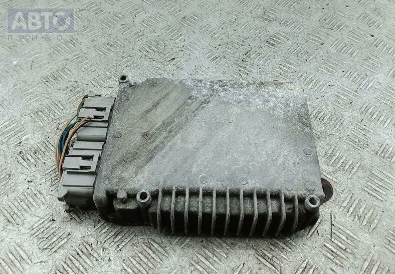Блок управления двигателем (ДВС) Chrysler Voyager (1996-2000)