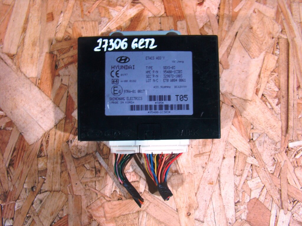 Hyundai Getz Блок управления светом фар 954001C303