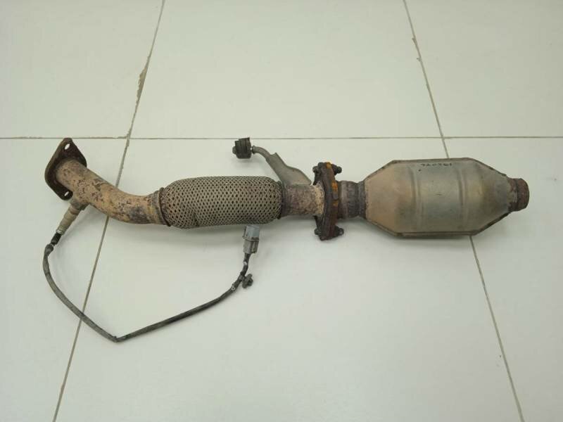 Приемная труба глушителя Hyundai Solaris 2010-2017 кат.номер: 286104L000 392102B160