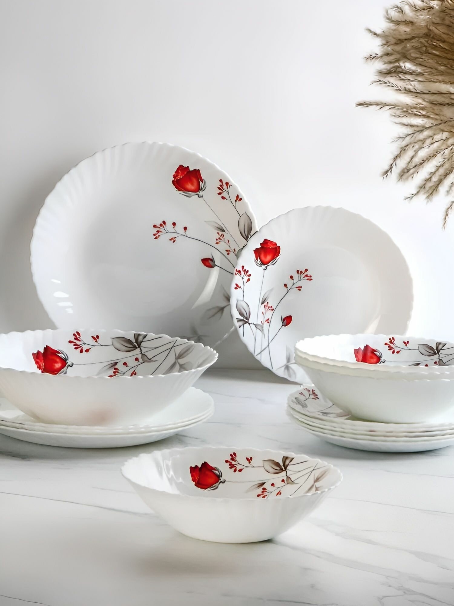 Набор Посуды. Современный Стеклокерамический Обеденный Столовый Сервиз Для 6 Персон Из 18 Предметов. Тарелки, Салатники, Суповые Пиалы. Для Первых, Вторых Блюд, Салатов и Десертов.