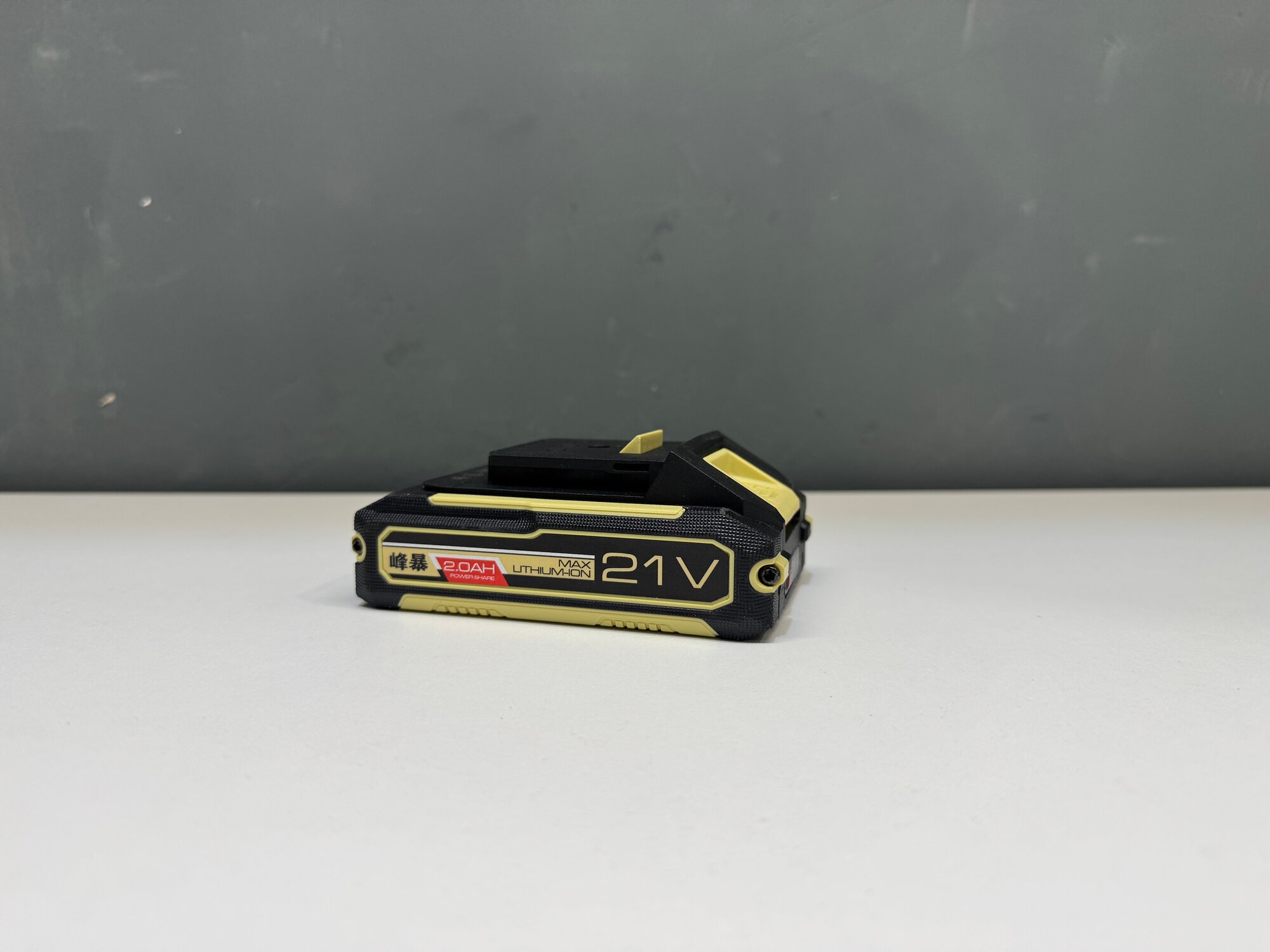 Аккумулятор FengBao 2 Ah, 21 вольт, слайдер, АКБ LITHIUM-ION