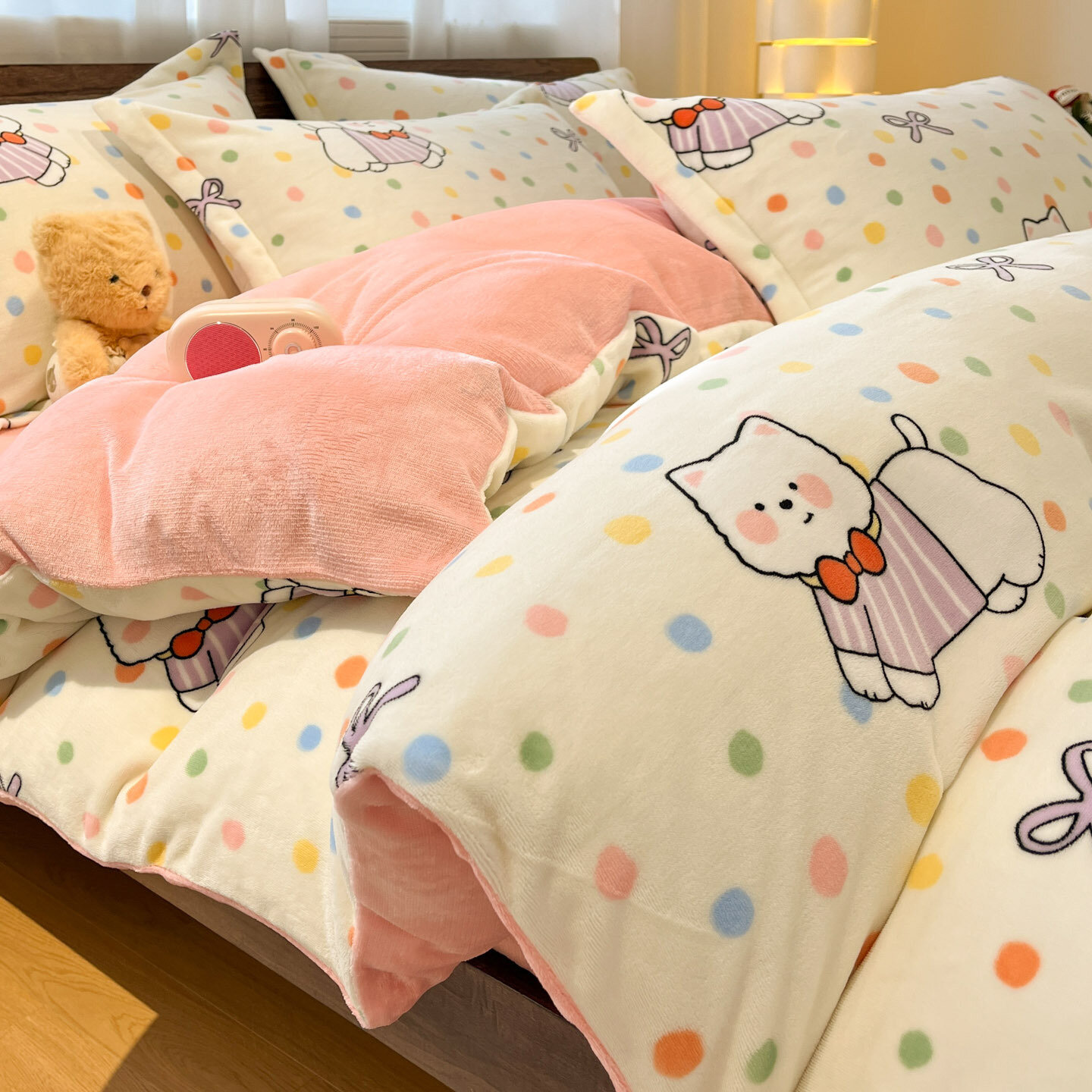 Зимний комплект постельного белья из флиса кораллового цвета из четырех предметов (класс А, пододеяльник из молочного флиса, утолщенное фланелевое постельное белье, простыни и пододеяльники на флисовой подкладке),200*230cm