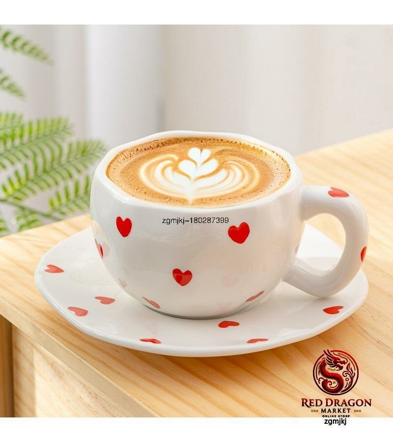 Набор из белой керамической чашки и блюдца неправильной формы 300мл / Симпатичная кофейная чашка