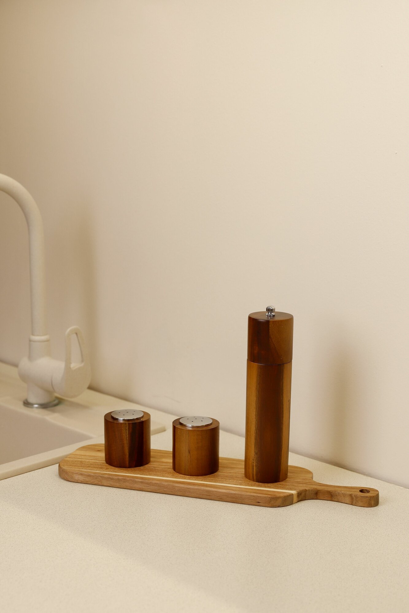 Доска разделочная из акации, доска сервировочная, доска из дерева